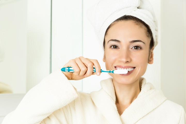 How to Brush Your Teeth - Love Brushing Dentistry